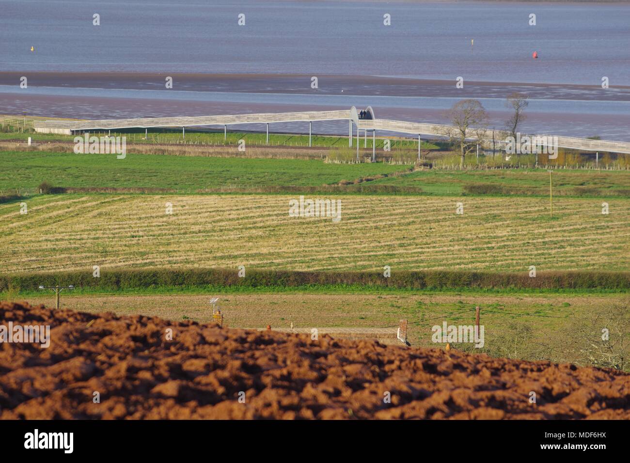 Railway Crossing Bridge of the Exe Estuary Cycle Trail among Devon ...