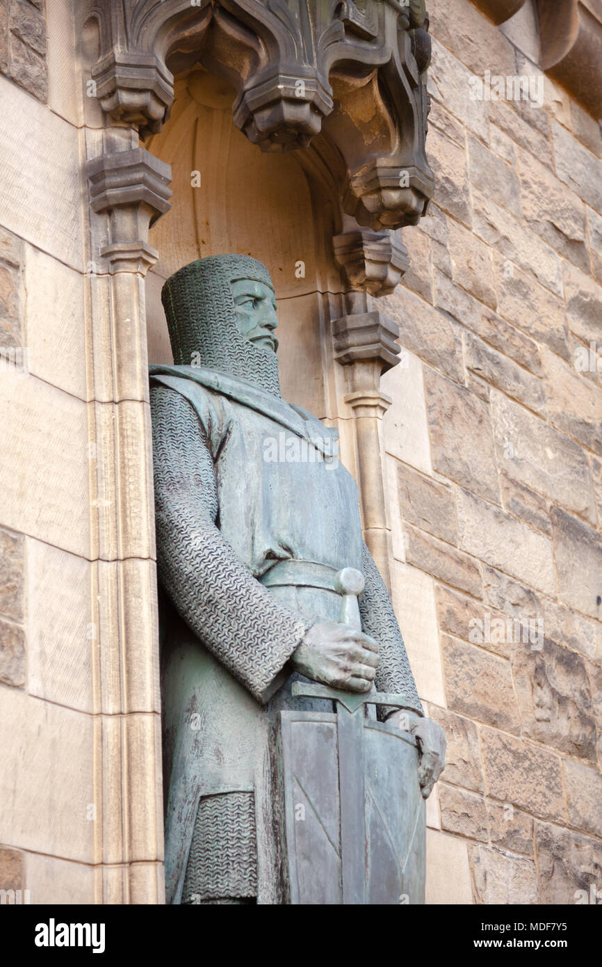 The william wallace statue hi-res stock photography and images - Alamy