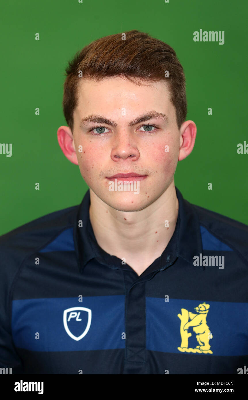 Henry brookes cricket hi-res stock photography and images - Alamy
