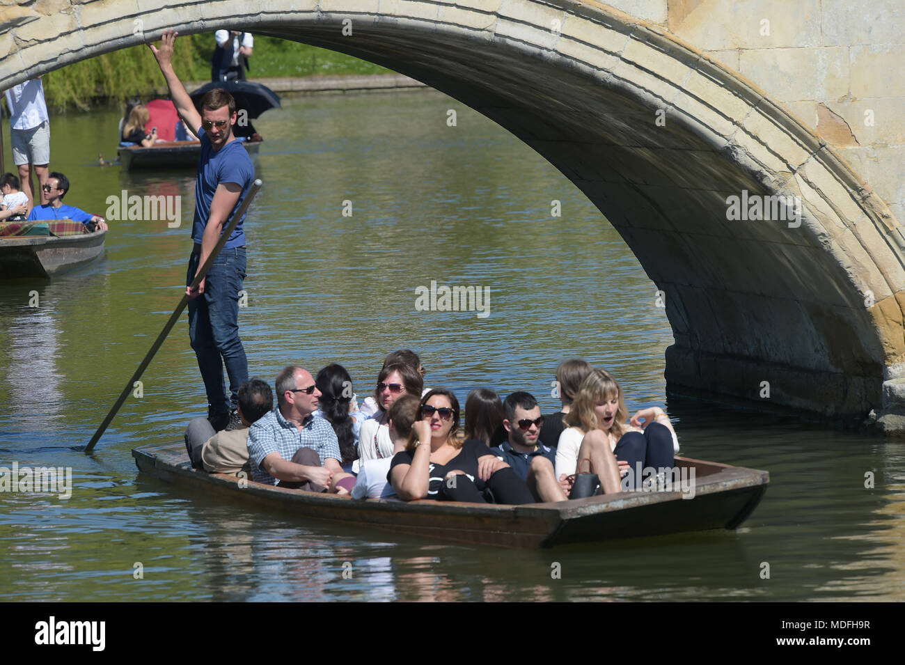 England river punt hi-res stock photography and images - Alamy