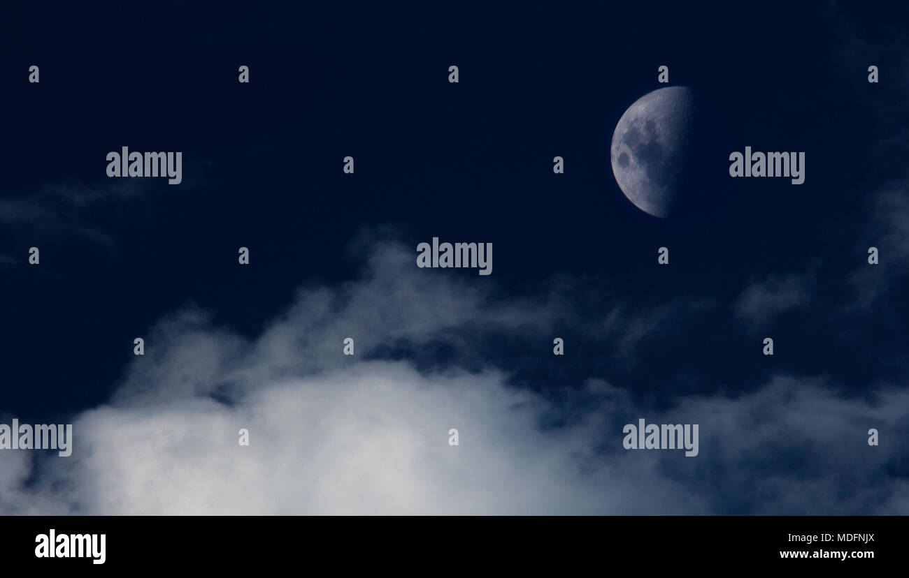 Illuminated moon in sunset sky hi-res stock photography and images - Alamy