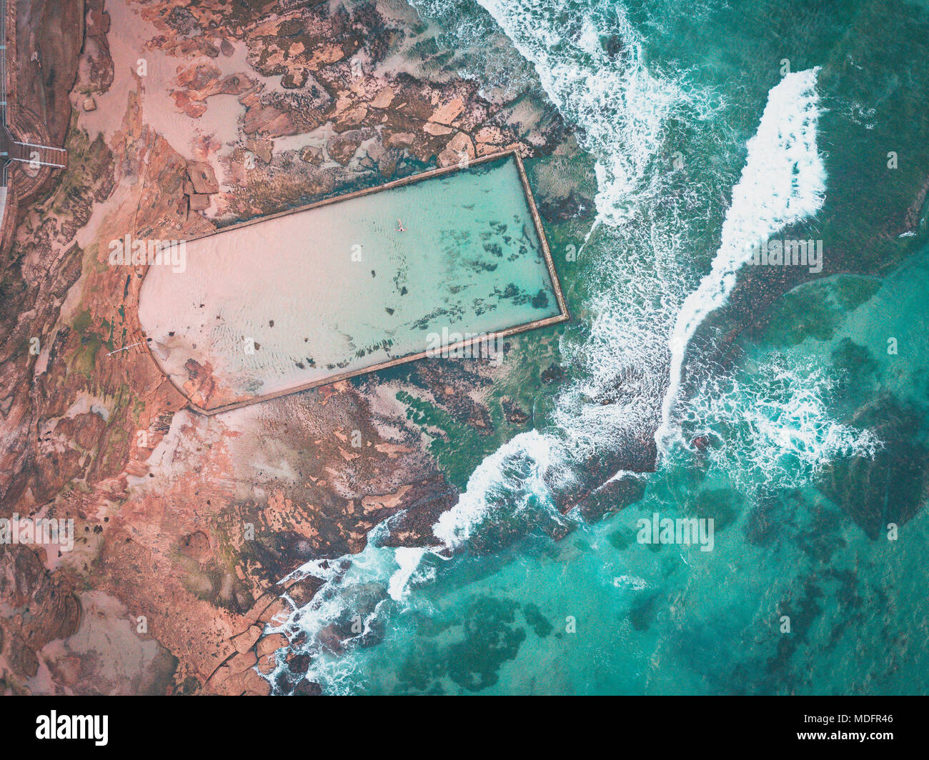 Cronulla Beach Swimming Pool Stock Photos & Cronulla Beach Swimming ...