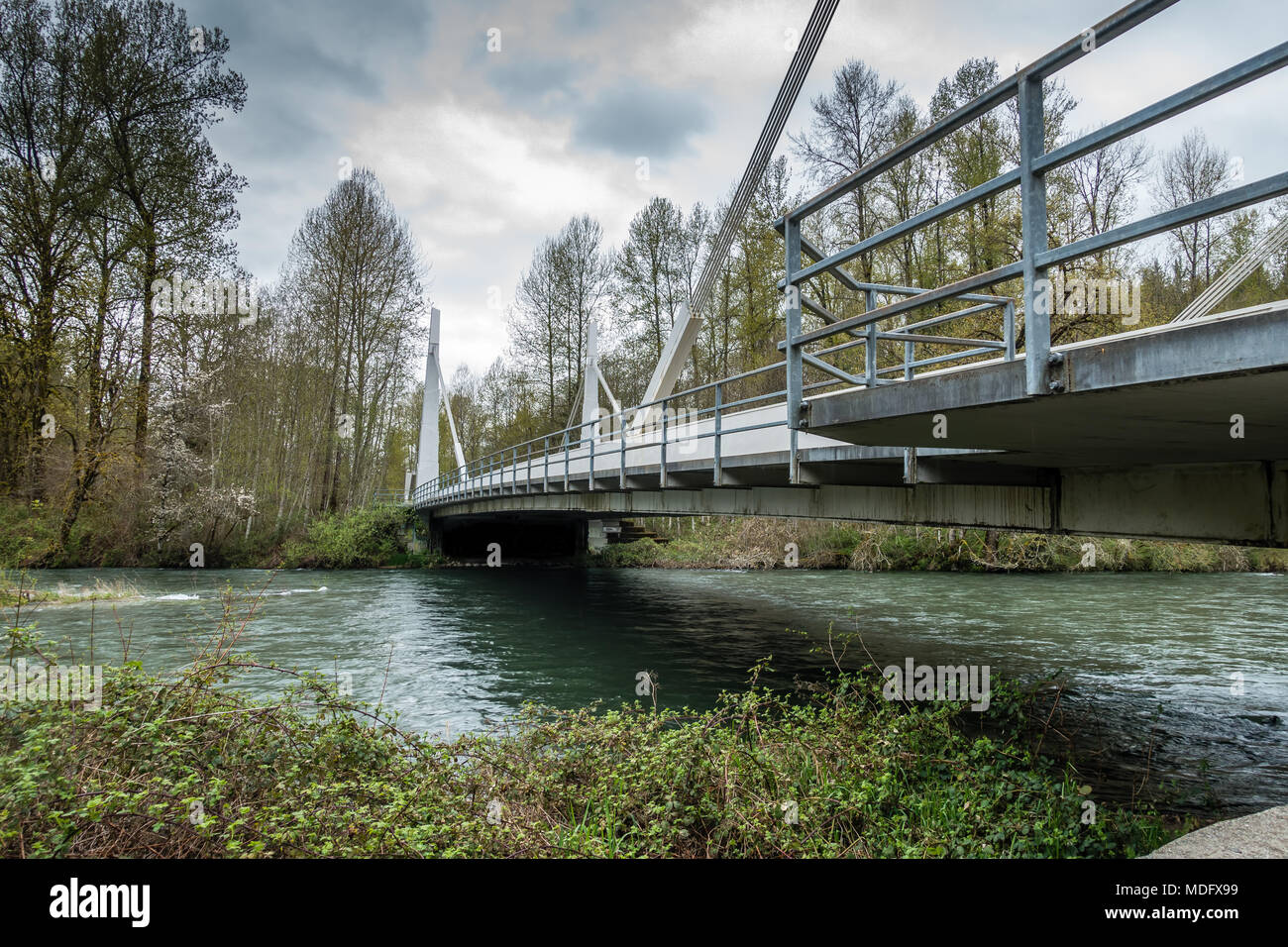 A view of the bridge over the Green River at Flaming Geyser State Park ...