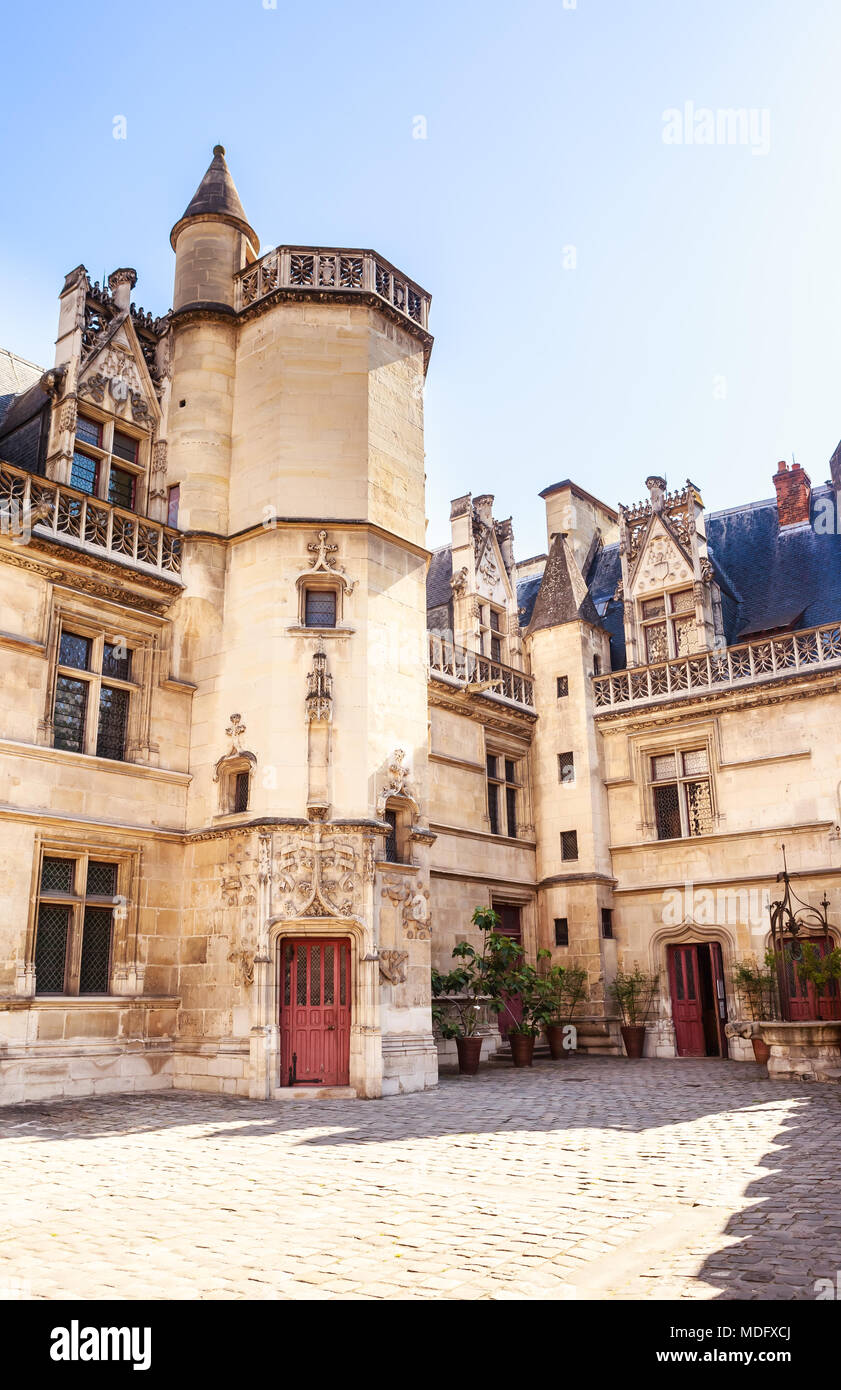 Musee de cluny hi-res stock photography and images - Alamy