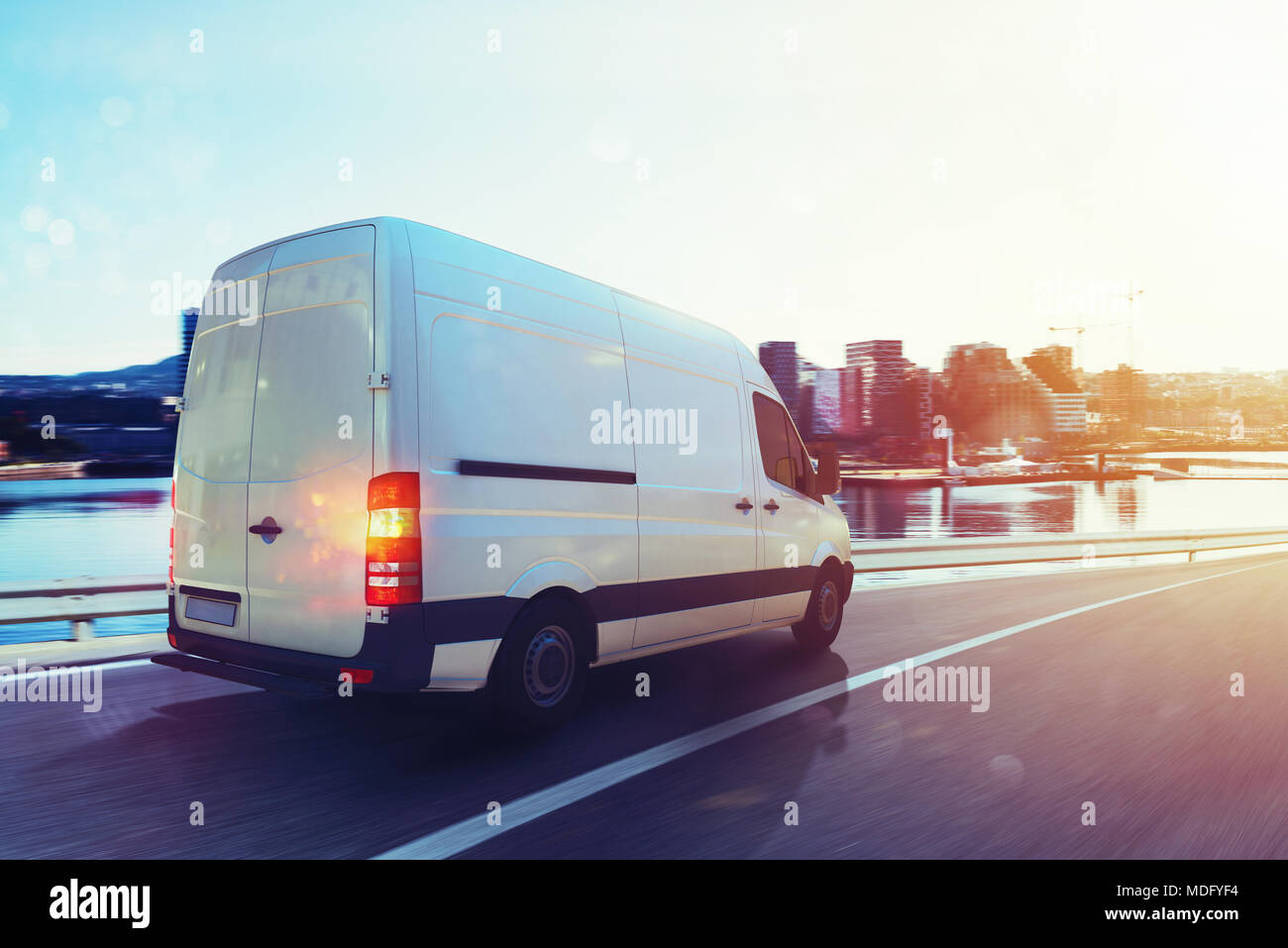 Deliver van hi-res stock photography and images - Alamy
