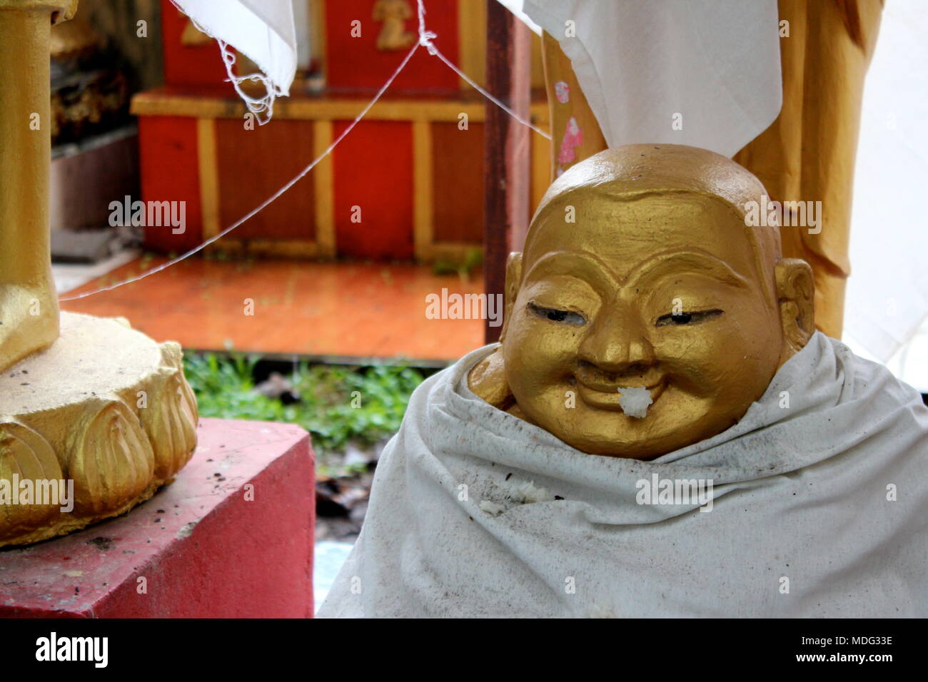 Laos temple sticky rice buddha hi-res stock photography and images - Alamy
