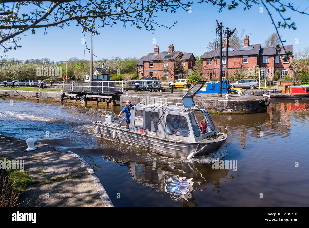 River weaver hi-res stock photography and images - Alamy