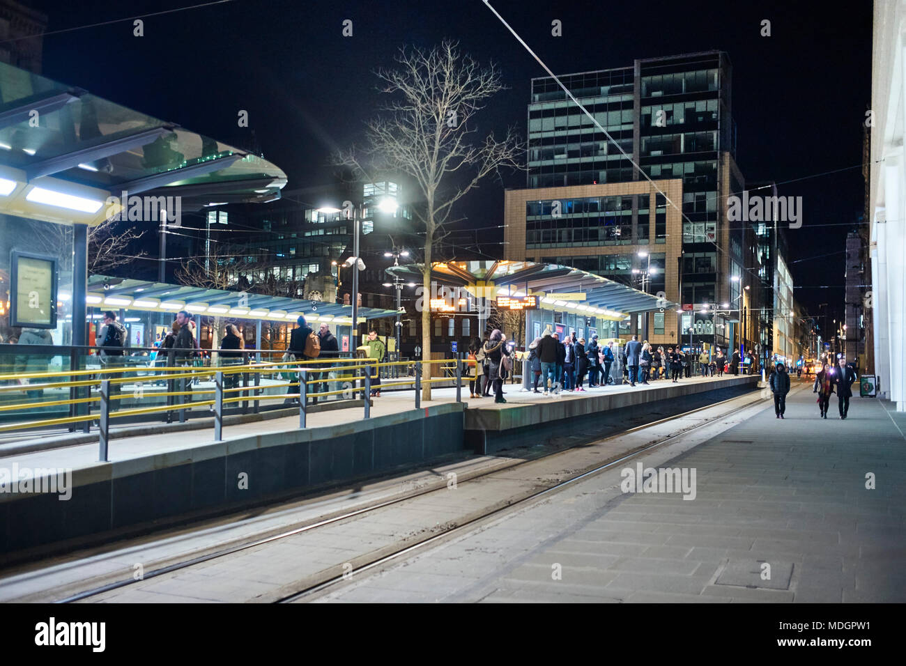 Manchester city centre night hi-res stock photography and images - Alamy