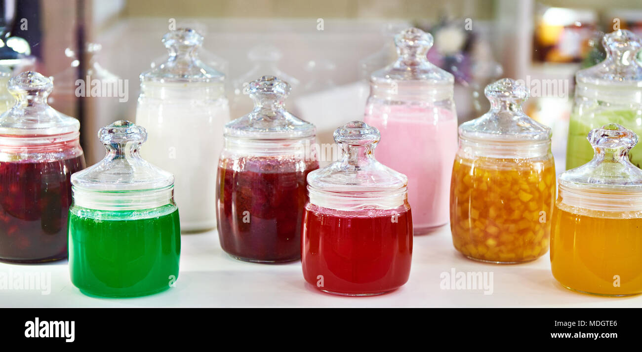 Jars of jam hi-res stock photography and images - Alamy