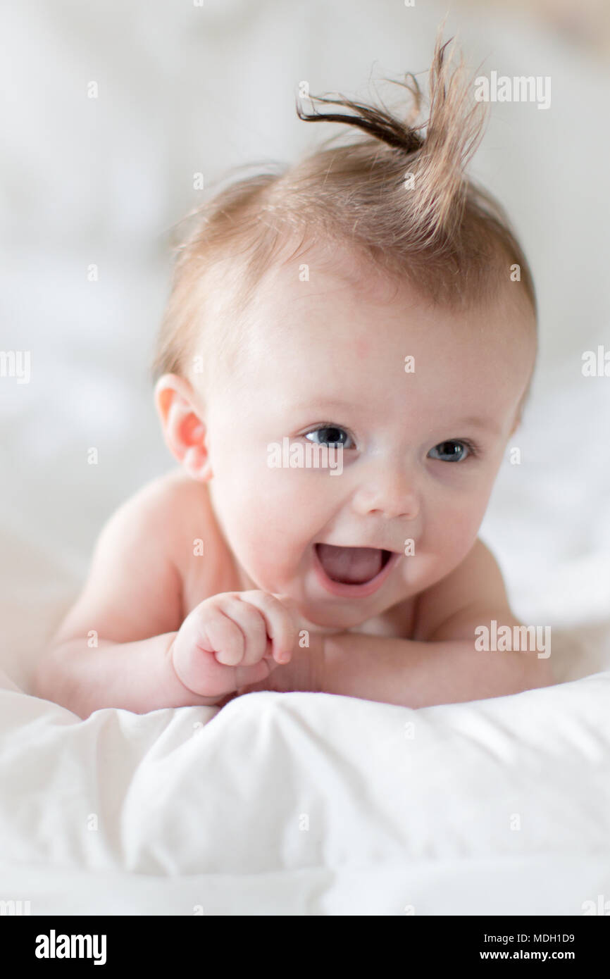 Infant tummy time hi-res stock photography and images - Alamy