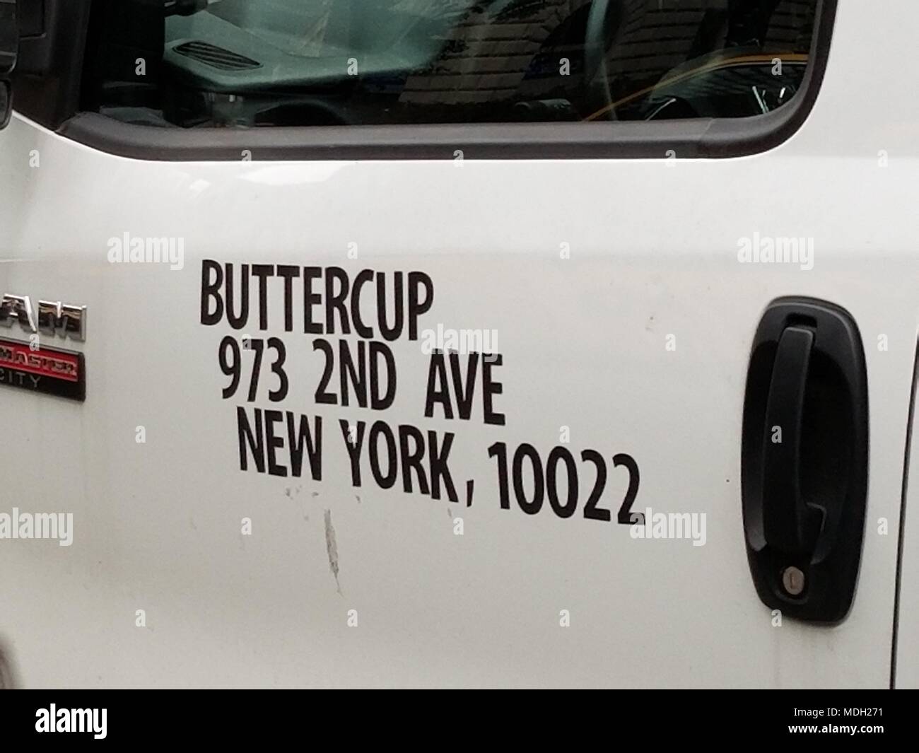 On side of truck hi-res stock photography and images - Alamy