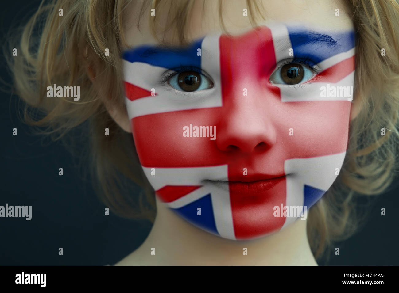 Child with a painted flag of the Great Britain Stock Photo - Alamy