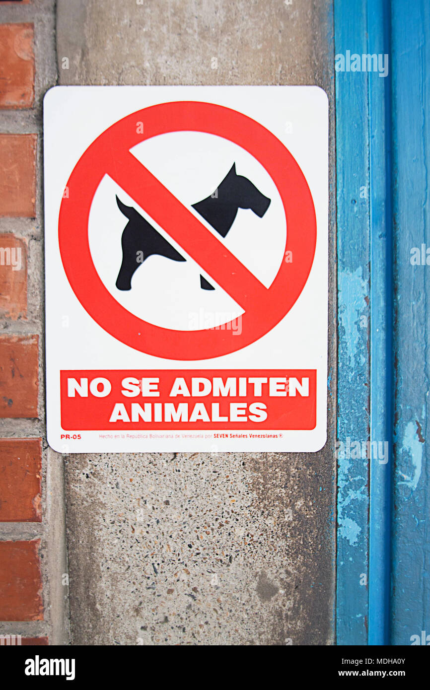 No Animals allowed sign. No Pets Allowed Sign. No Dogs Allowed Sign ...