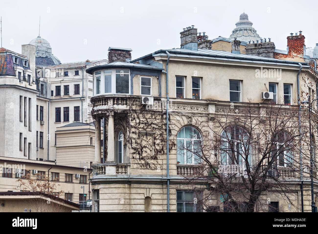 Vintage buildings hi-res stock photography and images - Alamy