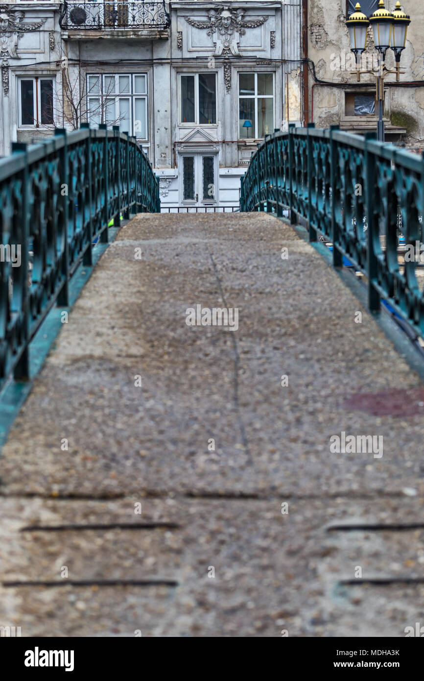 Bucharest old buildings hi-res stock photography and images - Alamy