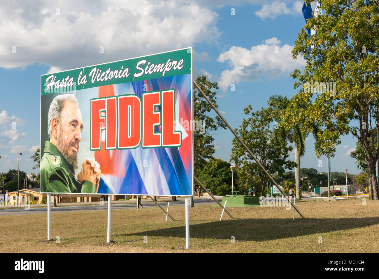 SANTA CLARA, CUBA-JANUARY 14, 2017: "Hasta la victoria siempre". Slogan ...