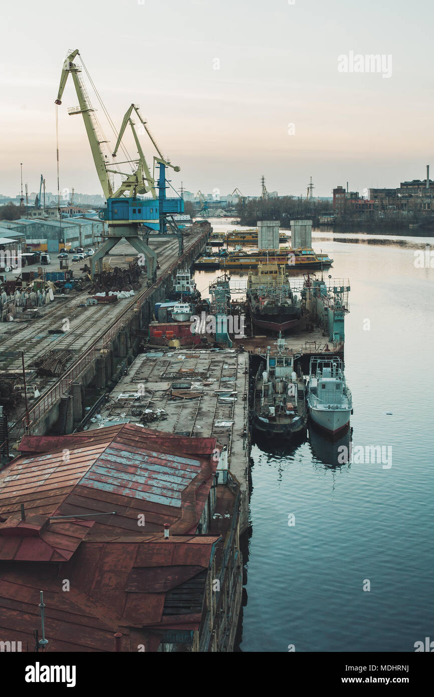Maritime industrial zone hi-res stock photography and images - Alamy