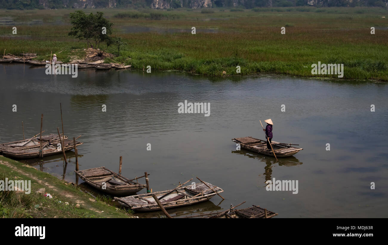 Traditional Vietnamese Boats Stock Photo - Alamy