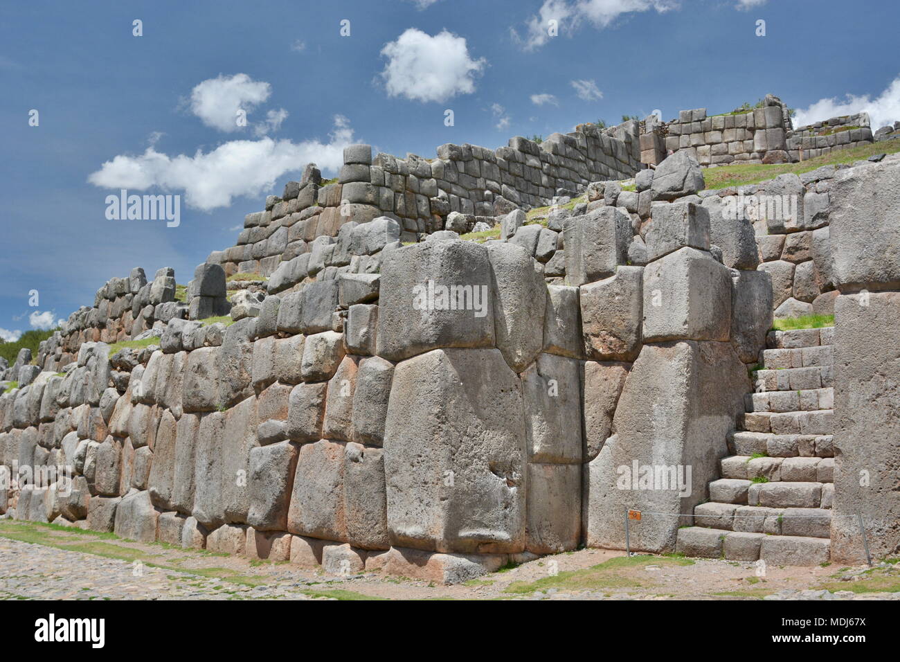 Inca stone wall. Saqsaywaman inca archaeological site. Cuzco. Perù ...