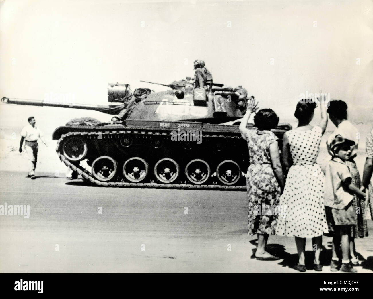 Women 1950s hi-res stock photography and images - Alamy