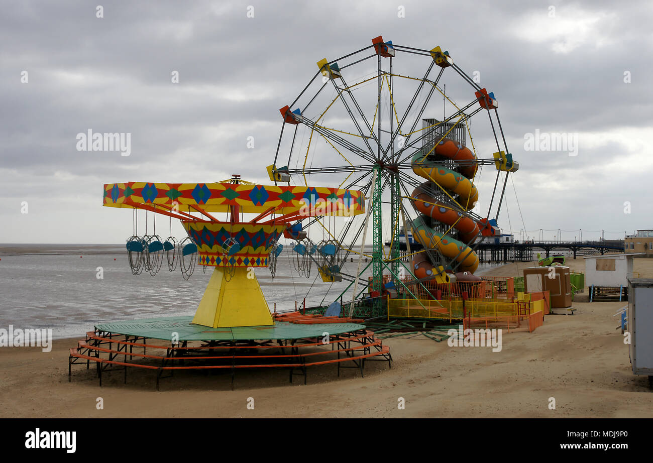 Childrens Fun Rides Stock Photos & Childrens Fun Rides Stock Images - Alamy