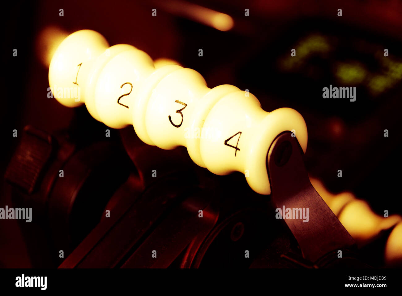 Thrust Levers on the Flight Deck of a Boeing B747-400 Stock Photo - Alamy