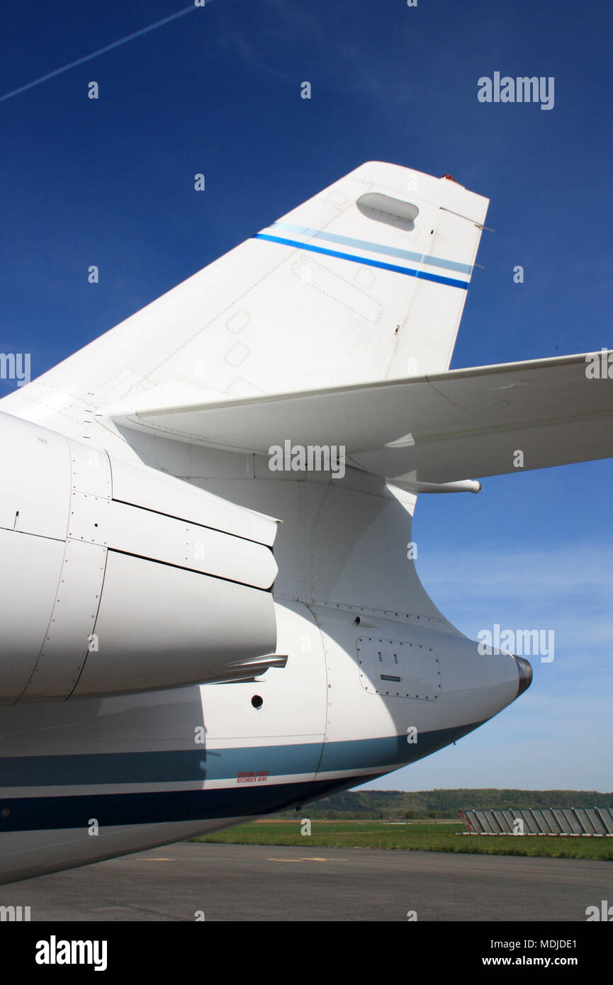 Tail empennage hi-res stock photography and images - Alamy