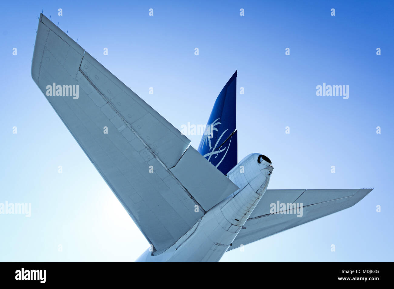 Horizontal stabilizer hi-res stock photography and images - Alamy