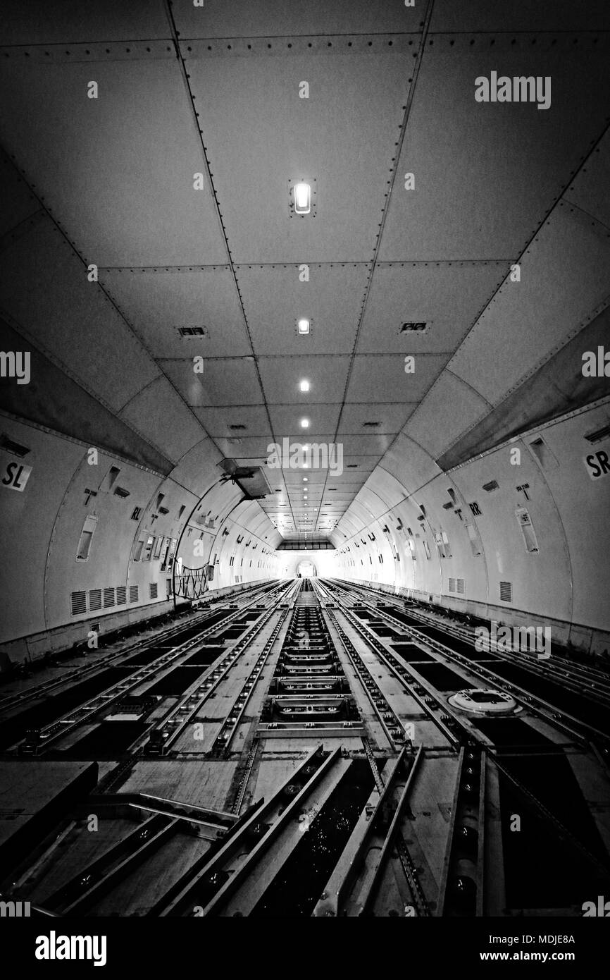 Main deck boeing 747 hi-res stock photography and images - Alamy