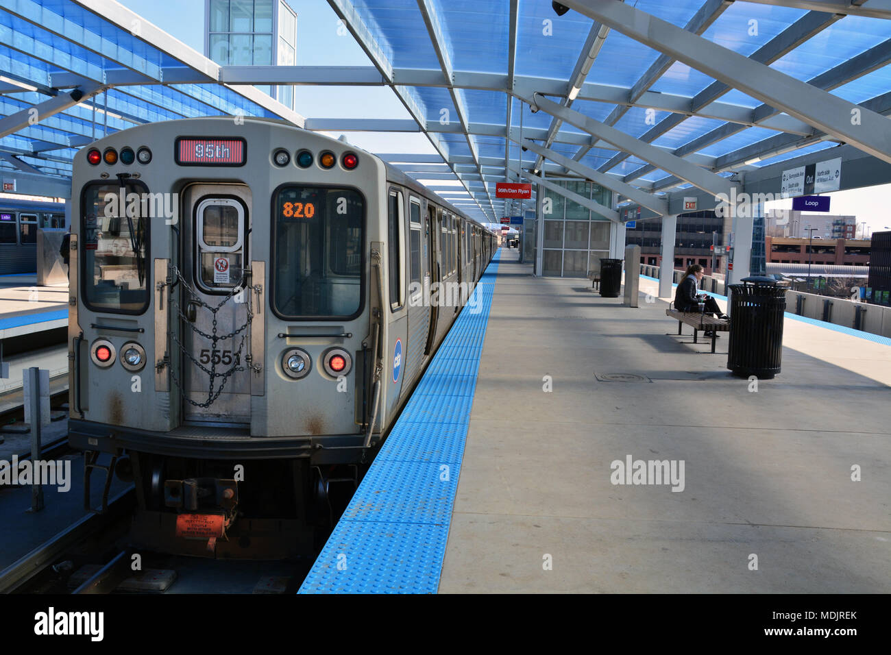 An inbound red line train at the newly reconstructed Wilson Avenue ...