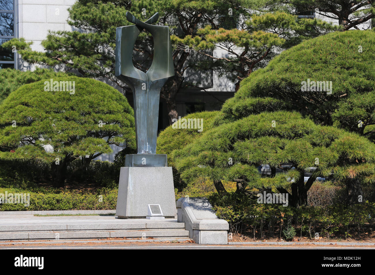Dmz peace house hi-res stock photography and images - Alamy