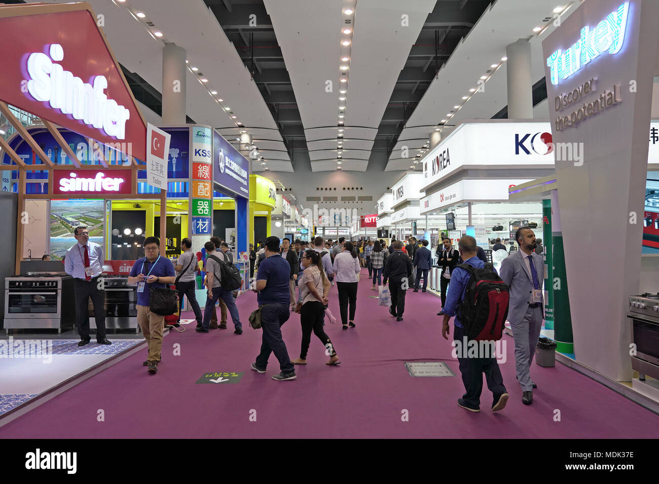 Canton fair is held in guangzhou, china hi-res stock photography and ...