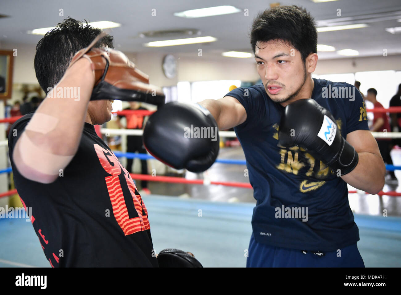 Tokyo, Japan. 19th Mar, 2018. (R-L) Ryota Murata, Sendai Tanaka Boxing ...