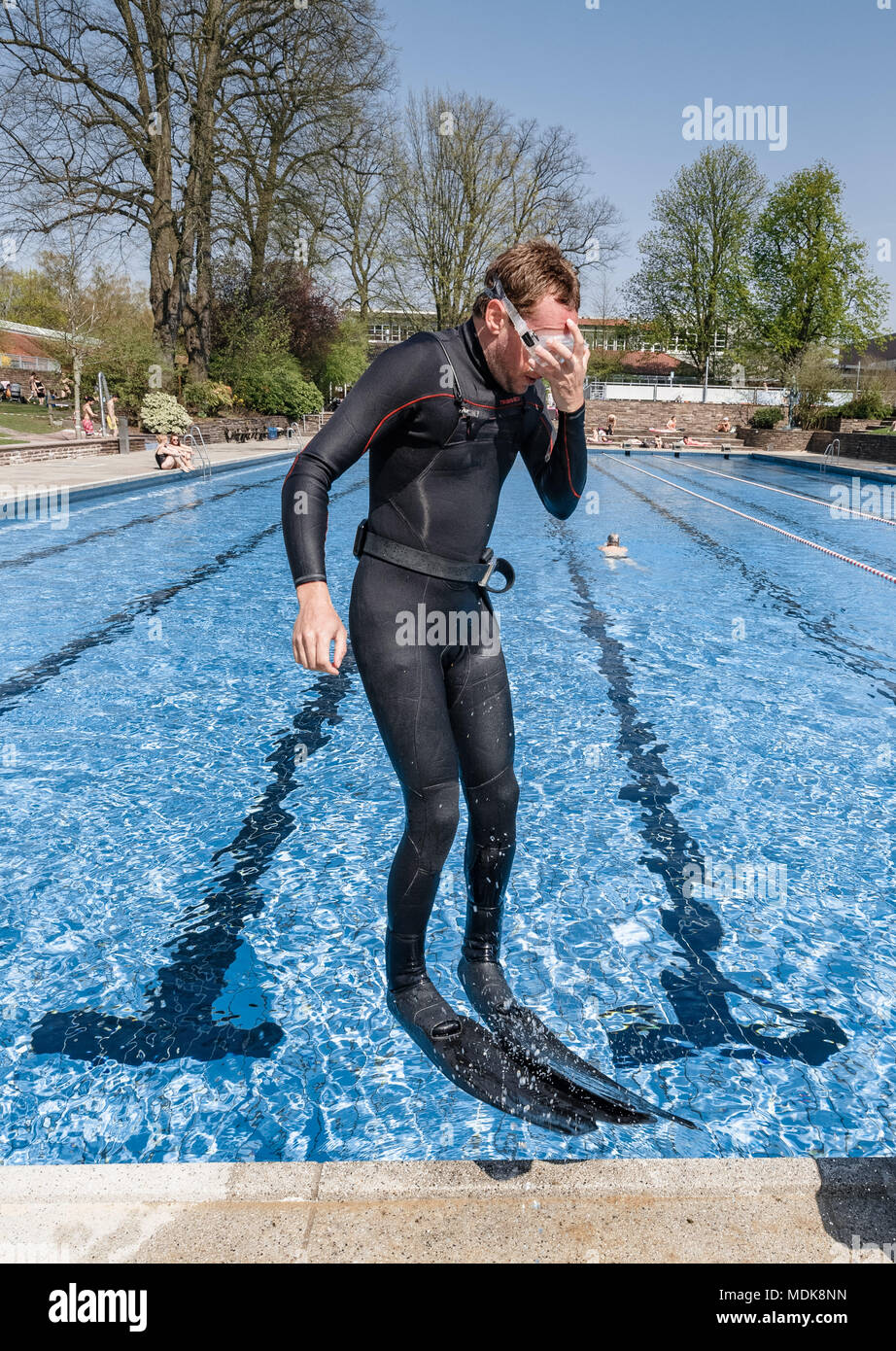 The kaifu pool hamburg hi-res stock photography and images - Alamy