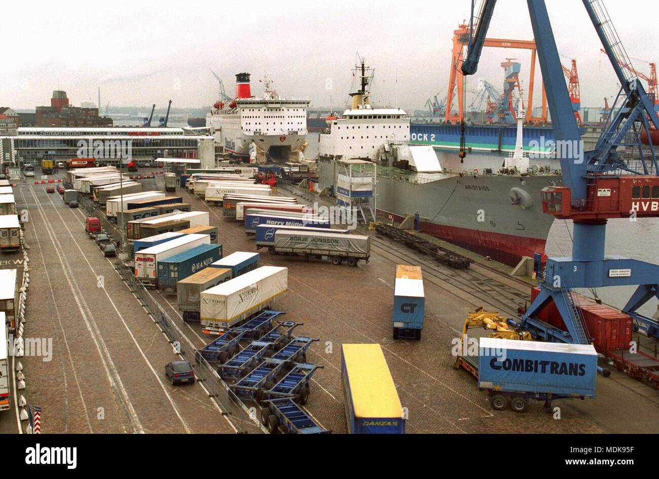 Signals in Kiel harbor have been green for years, double-digit growth ...