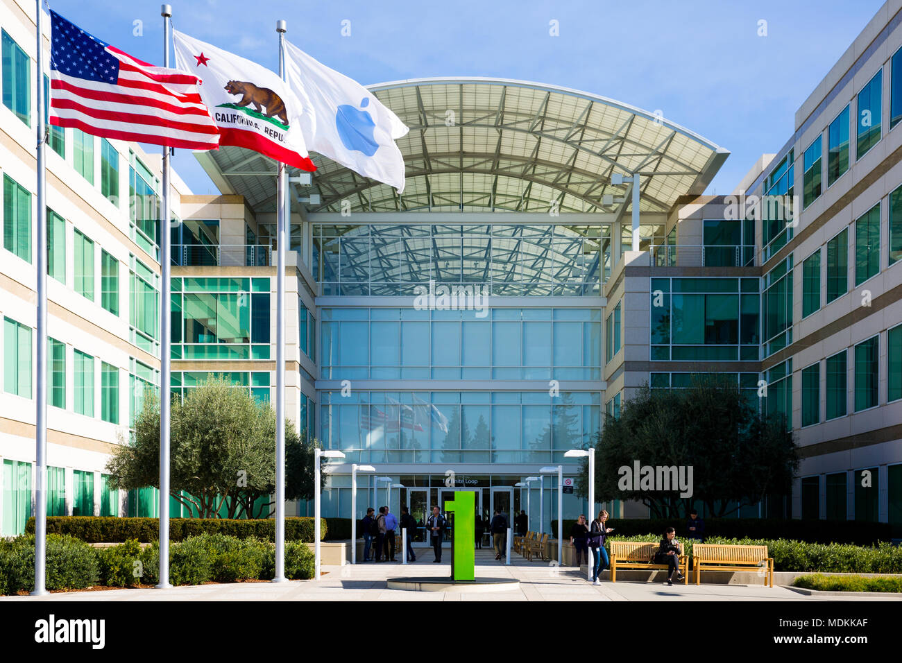 Apple Infinite Loop High Resolution Stock Photography and Images - Alamy