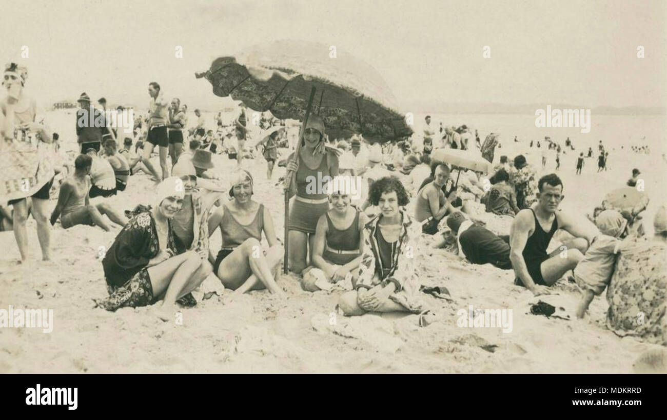1920s beach australia hi-res stock photography and images - Alamy