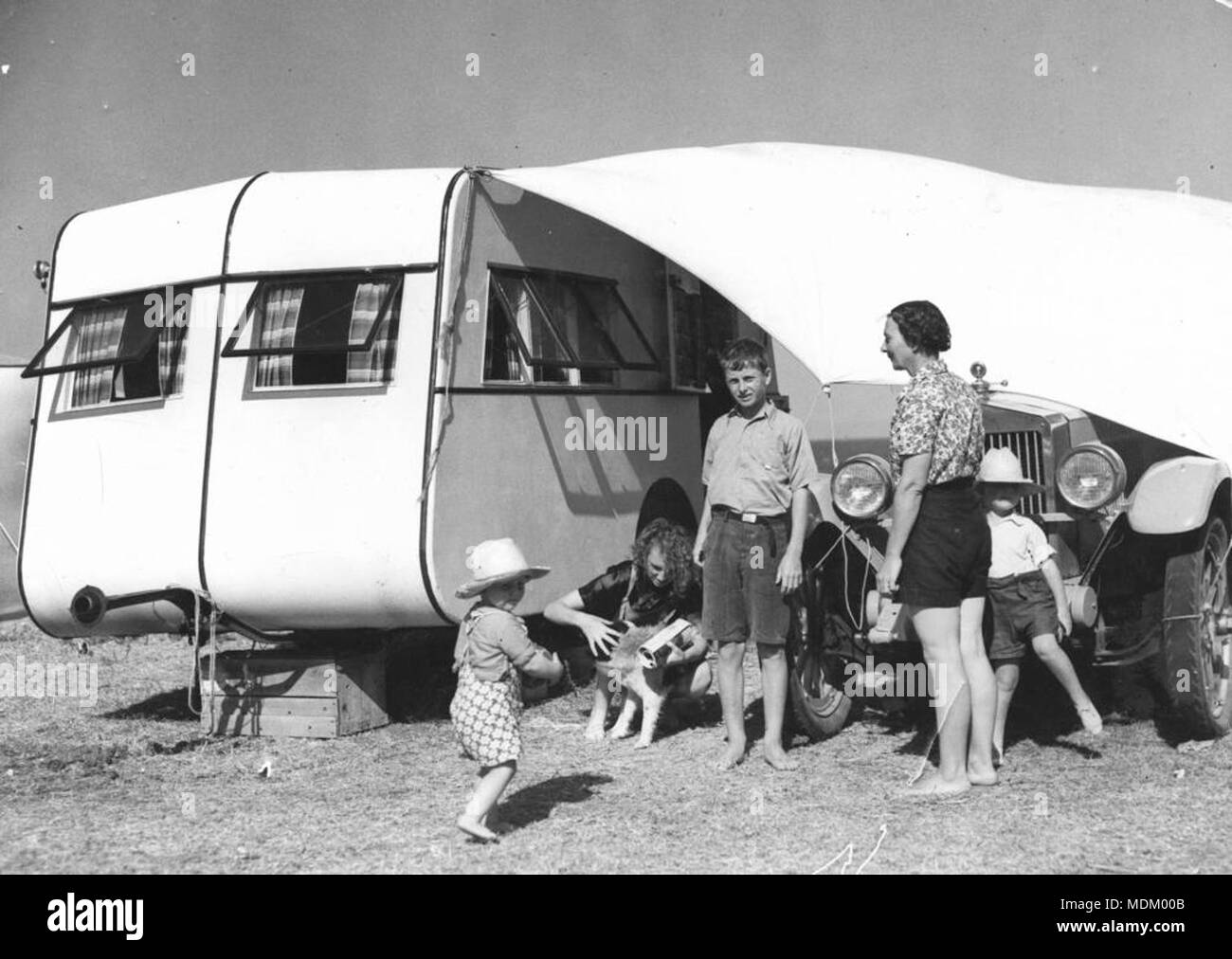 Australian holiday family Black and White Stock Photos & Images - Alamy