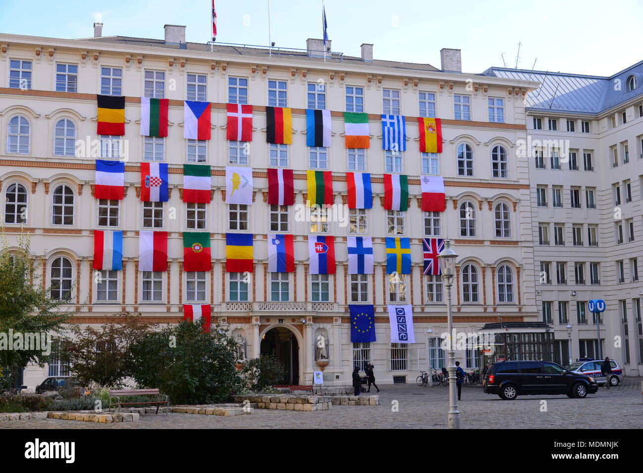 Street View - Vienna Stock Photo - Alamy