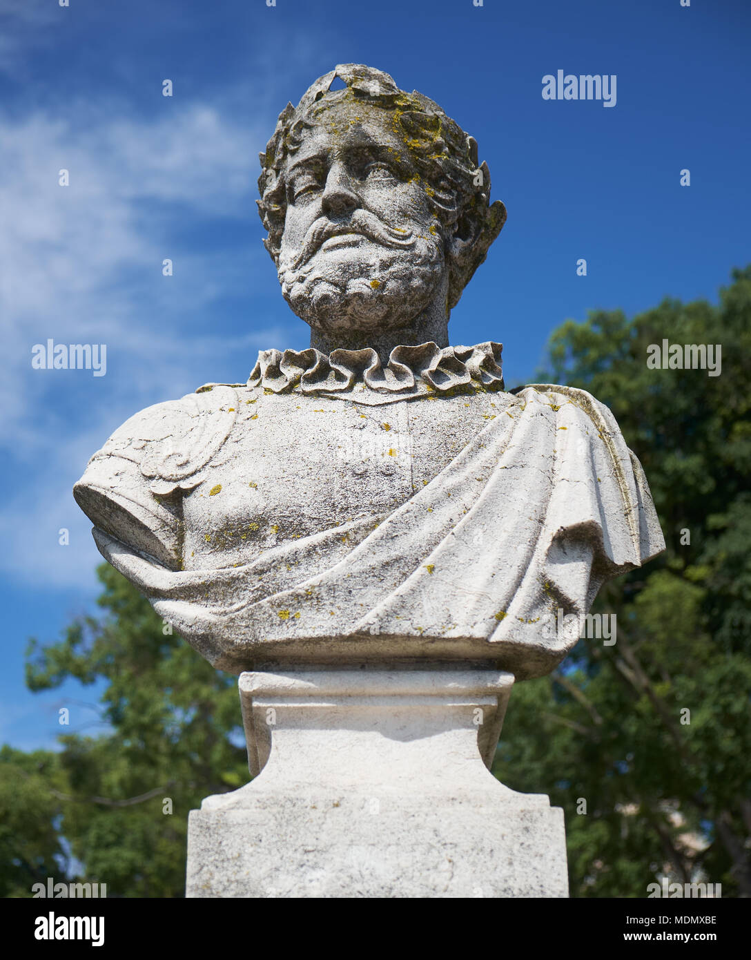 Camoes statue hi-res stock photography and images - Alamy