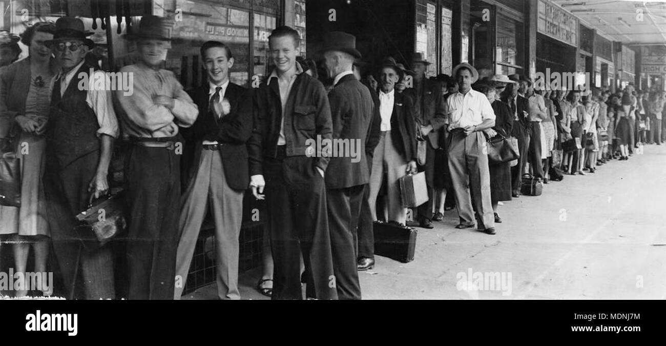 People in a queue waiting for tobacco supplies during World Stock Photo ...