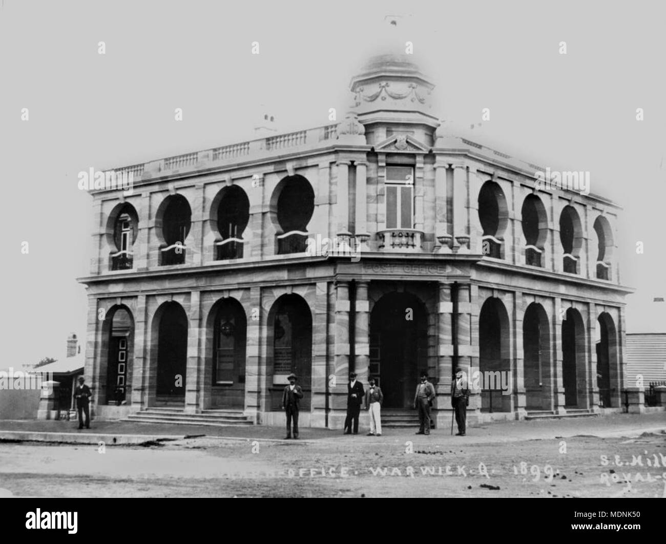 Post & Telegraph Office, Warwick, 1899 Stock Photo - Alamy