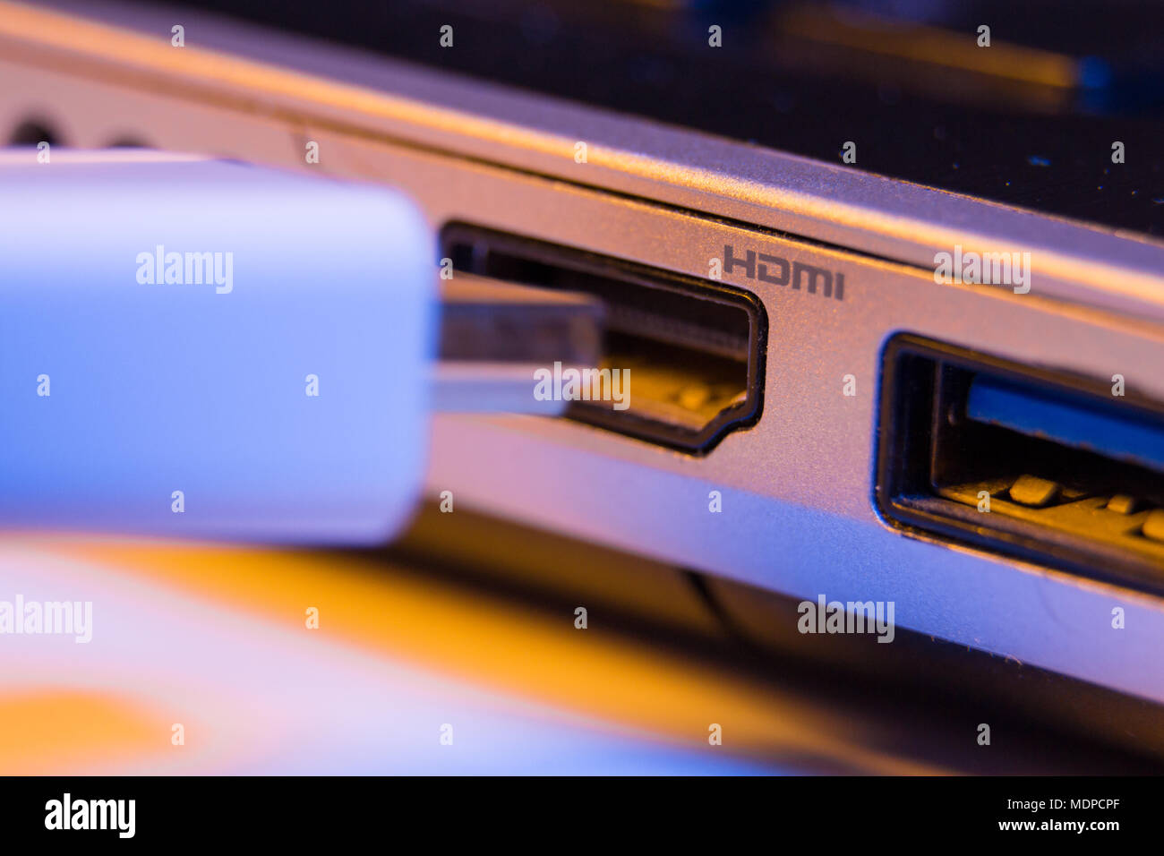 Laptop hdmi connection close up hi-res stock photography and images - Alamy