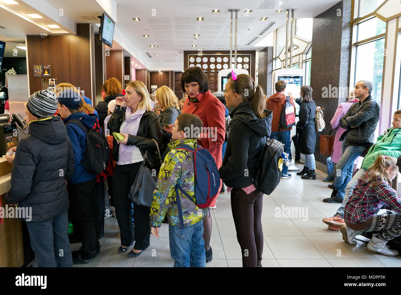 Russia food queue hi-res stock photography and images - Alamy