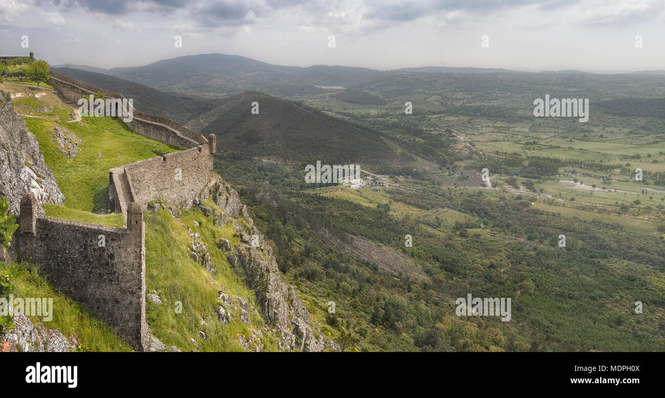 Medieval border hi-res stock photography and images - Alamy
