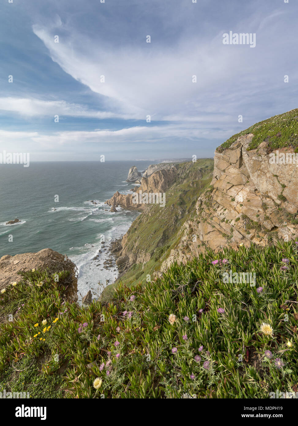 Edge of continent hi-res stock photography and images - Alamy