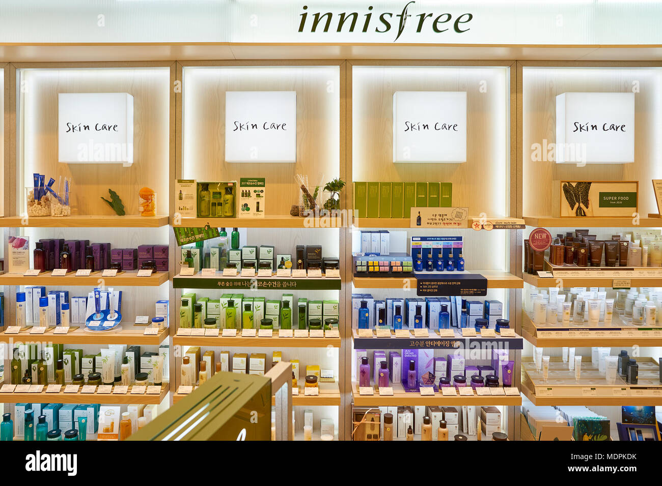 Innisfree boutique hi-res stock photography and images - Alamy