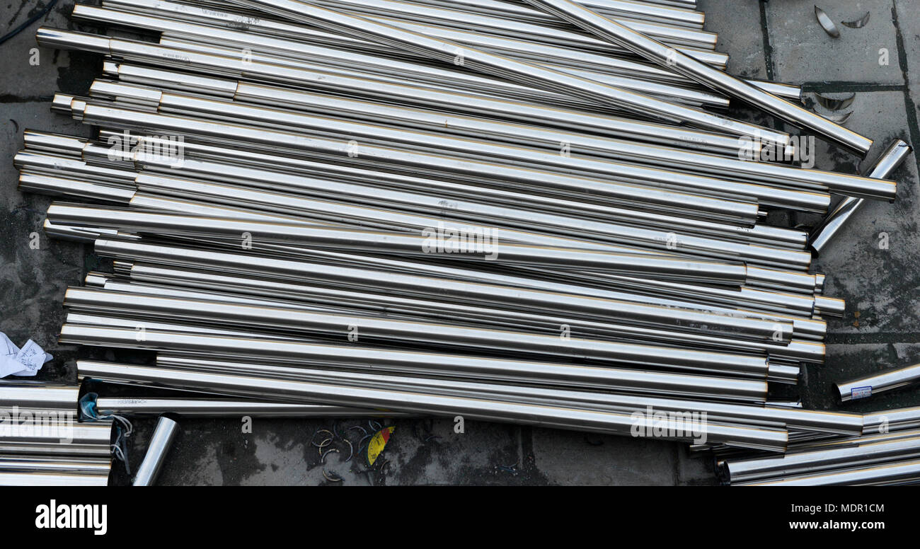 Metal poles hi-res stock photography and images - Alamy
