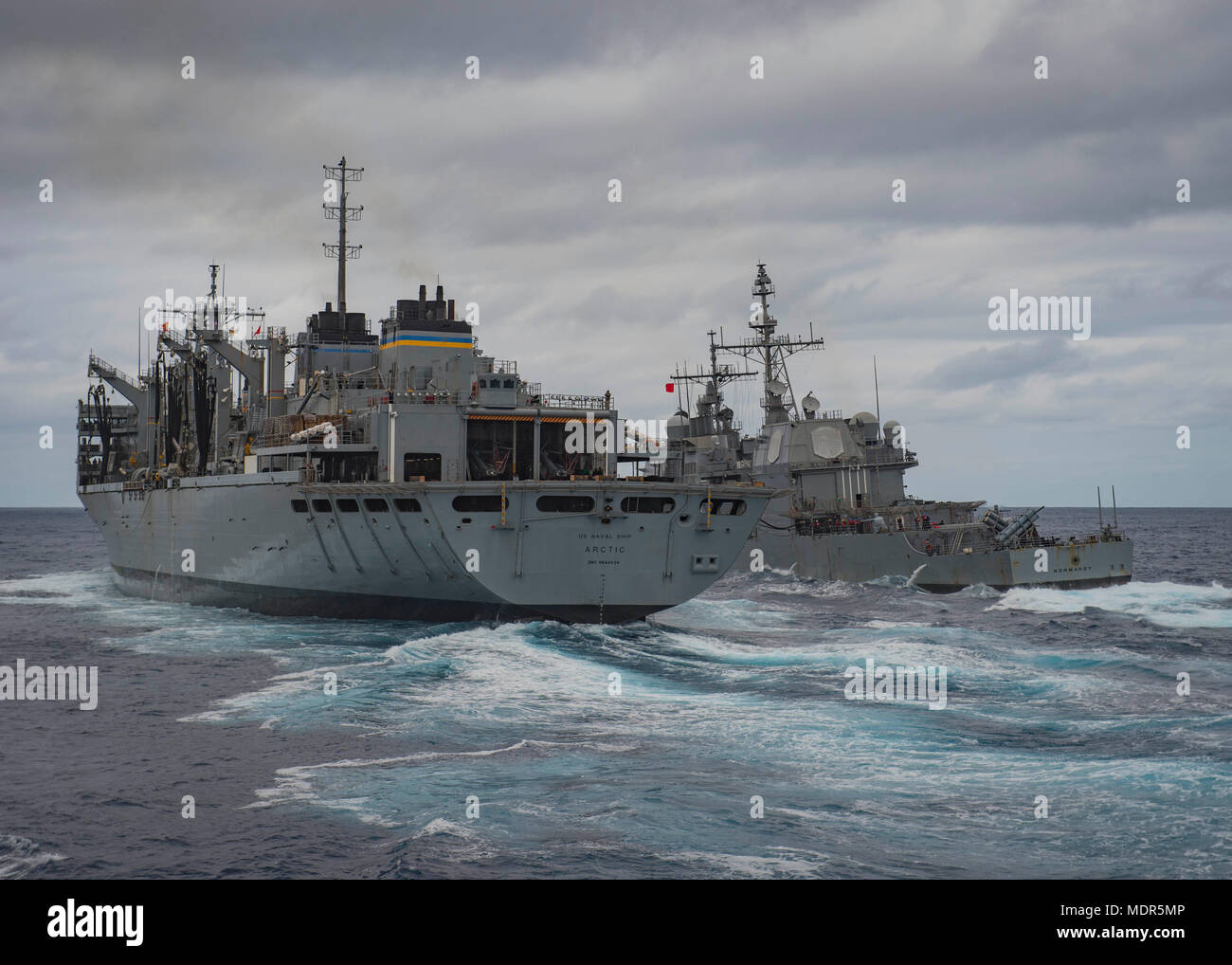 Usns arctic t aoe 8 hi-res stock photography and images - Alamy
