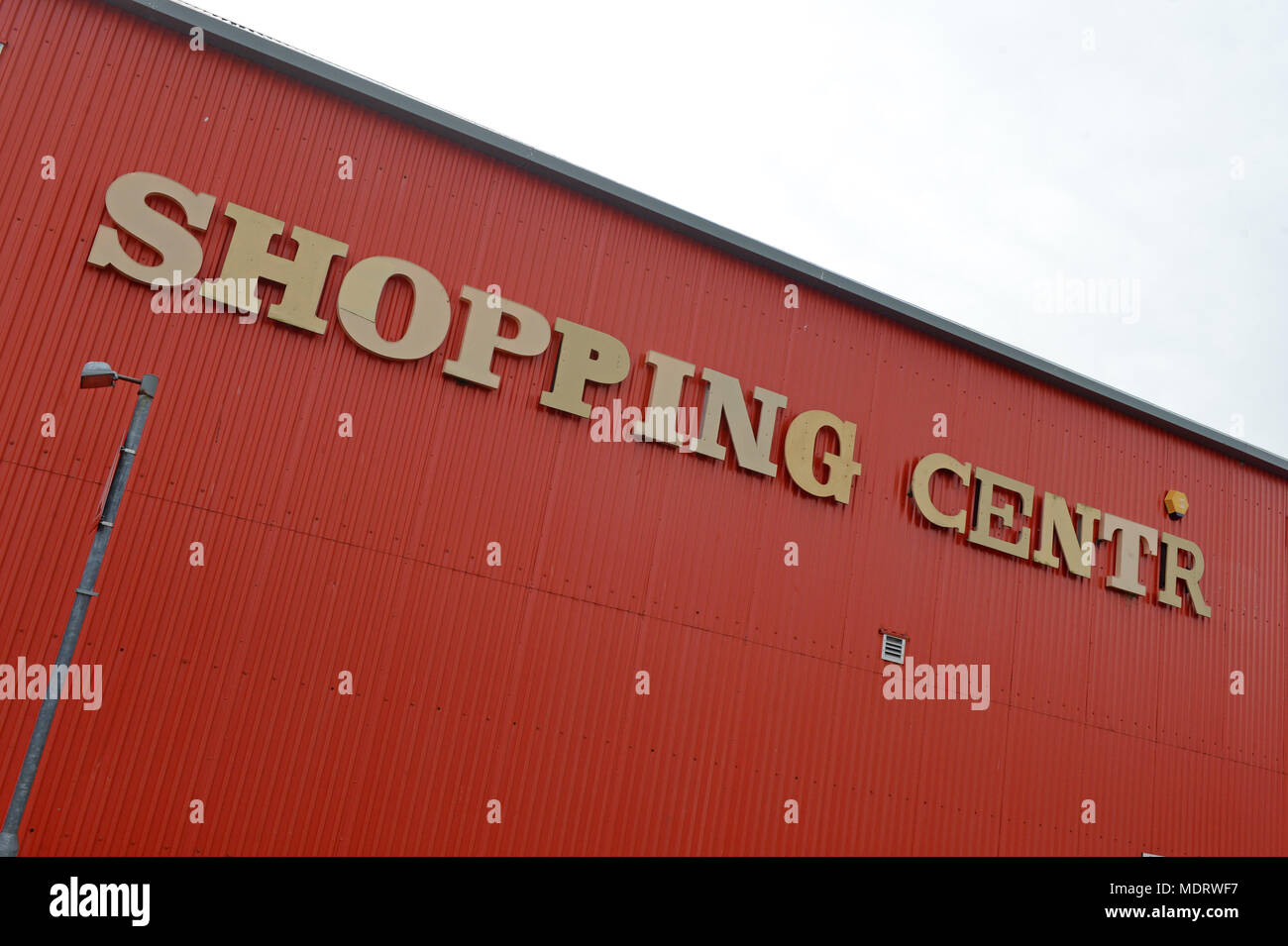 Shopping centre mall signage hi-res stock photography and images - Alamy